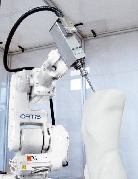 ORTIS Professional | Roboticom USA | The Original O&P Carving Robot